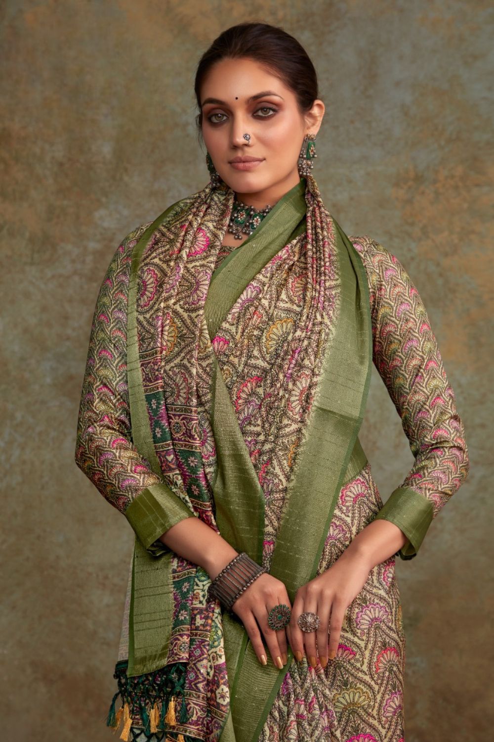 Pink Handloom With Sequence Weaving In Body Saree – Kumari Sarees